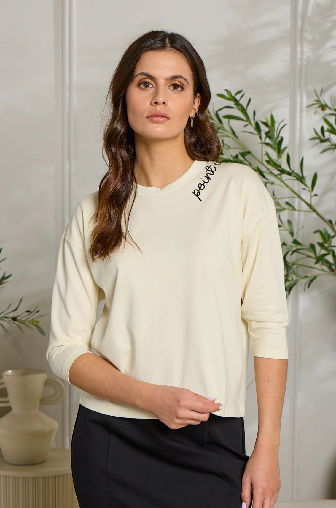 POINT EMBROIDERED TEE – Fallon's